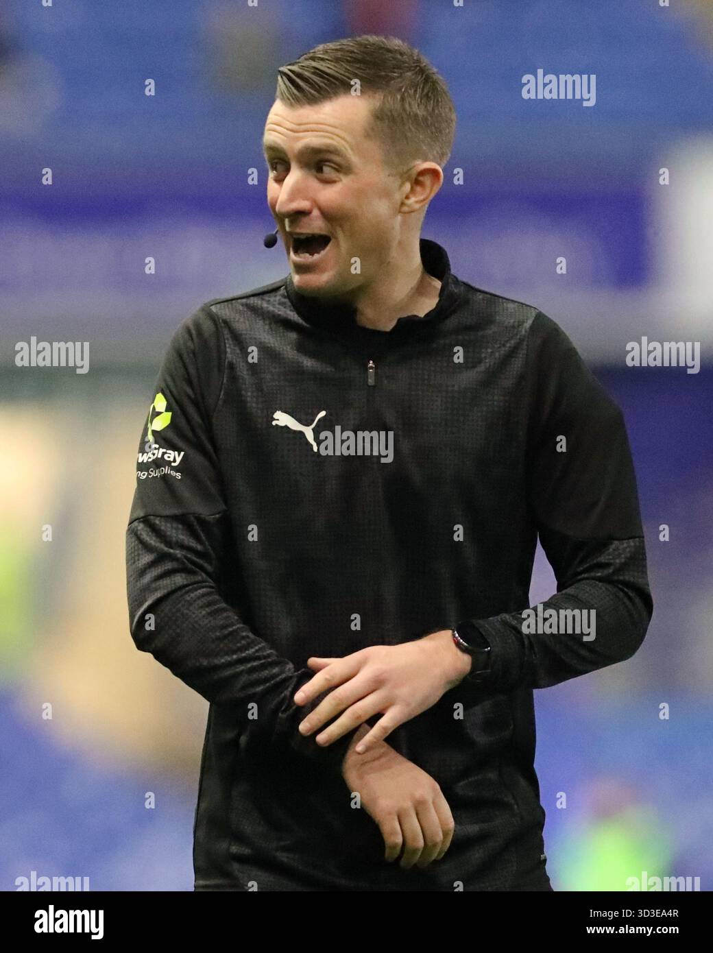 Referee Edward Duckworth before the Sky Bet Championship match ...