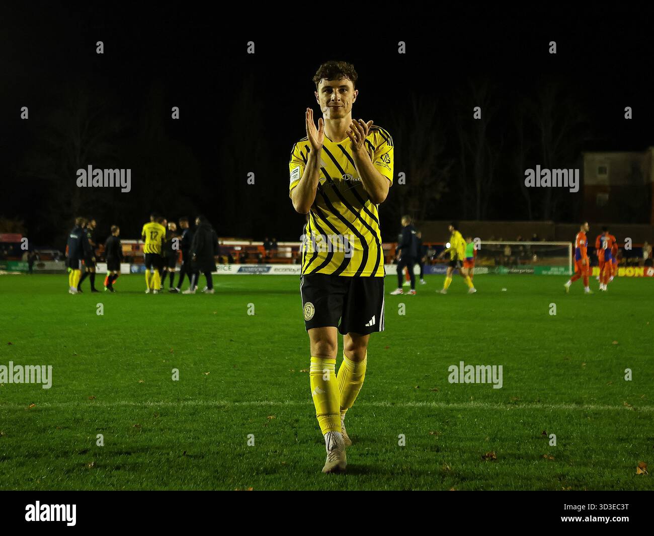 BRAINTREE, ENGLAND - NOVEMBER 5: Callum Stewart of Brackley Town claps ...
