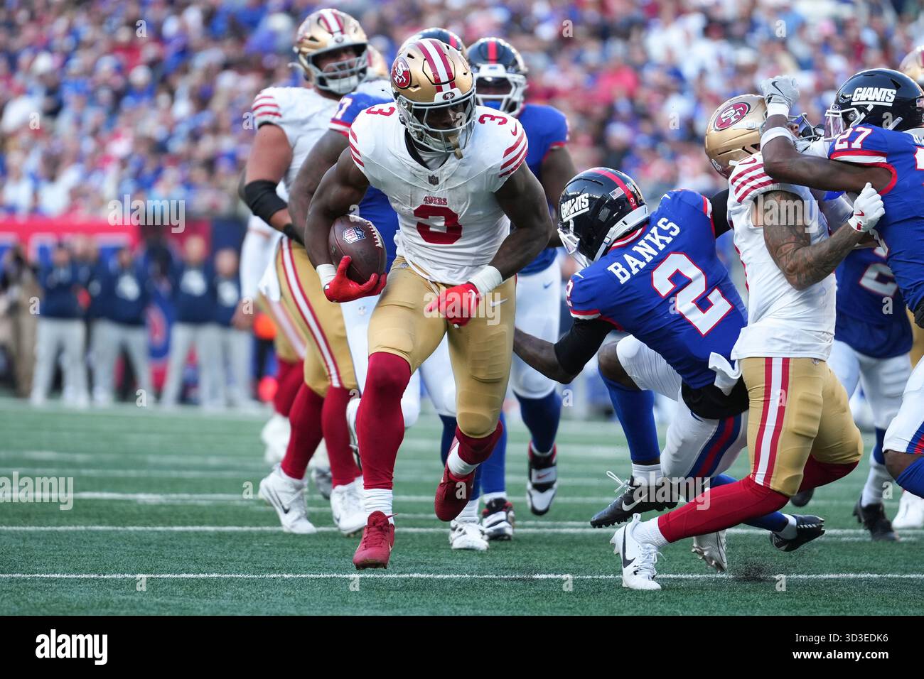 San Francisco 49ers running back 'Brian Robinson Jr. (3) runs for a ...