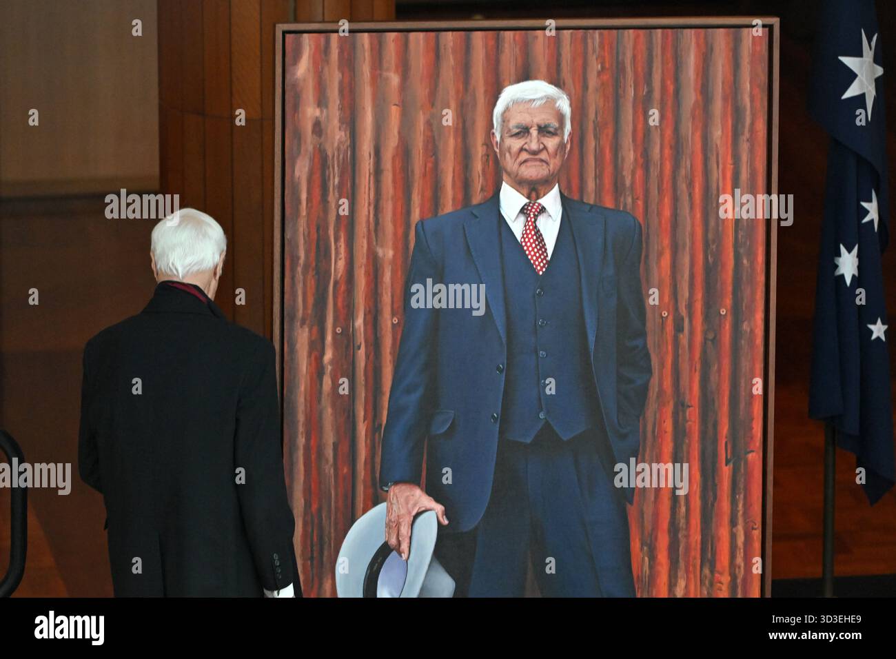 Independent member for Kennedy Bob Katter during the official portrait ...