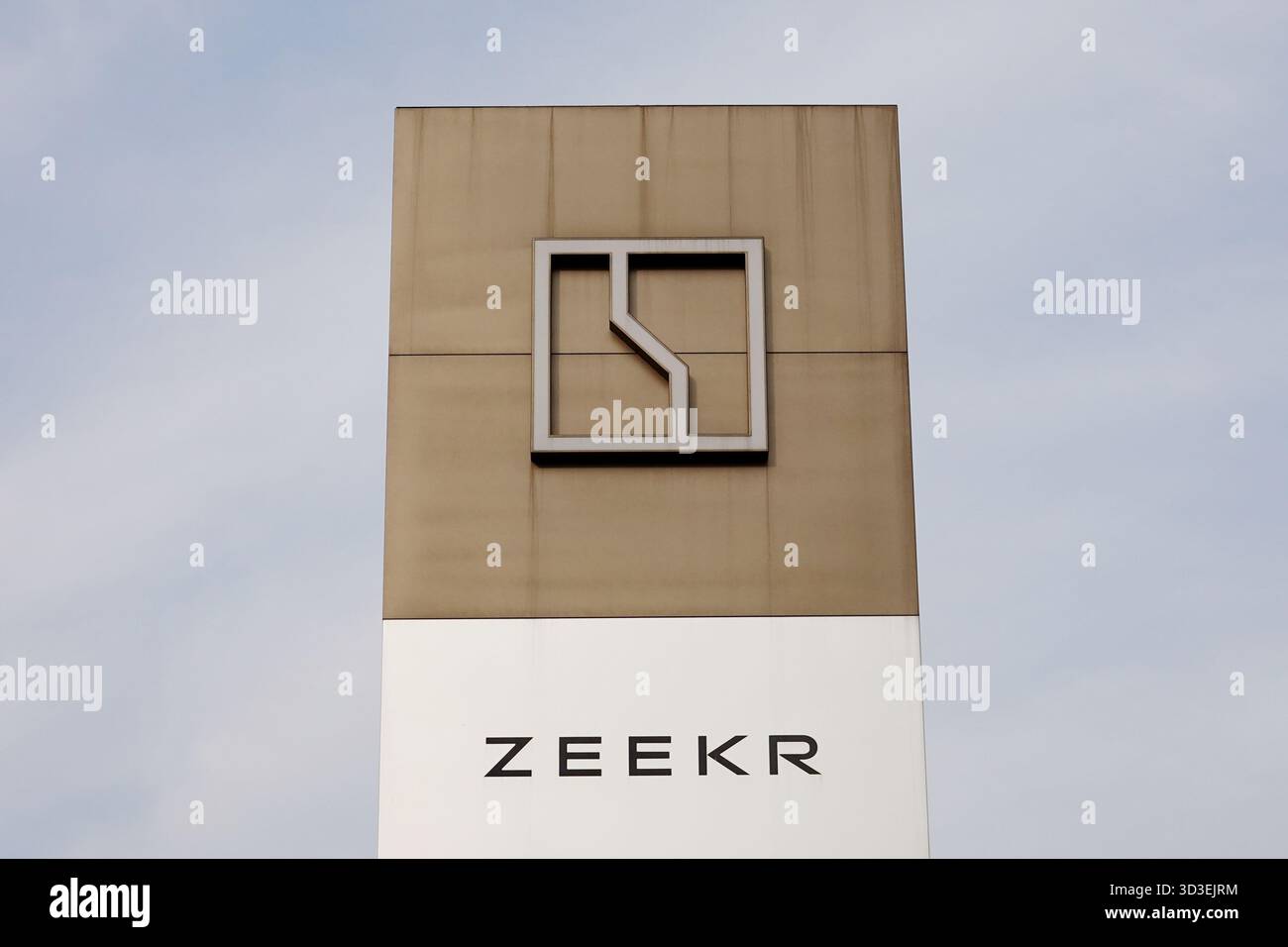 November 2, 2025, Changzhou, Jiangsu, China: The iconic logo and brand ...