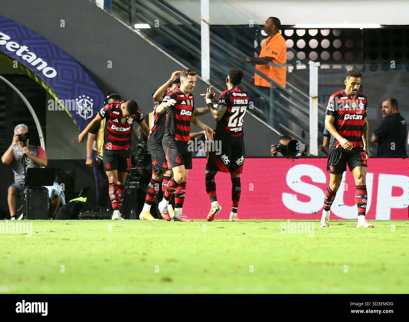 SP - SANTOS - 05/11/2025 - BRAZILIAN CHAMPIONSHIP A 2025, SAO PAULO x ...