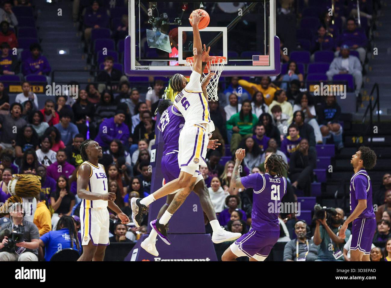LSU Tigers forward Robert Miller III (6) dunks on Tarleton State Texans ...