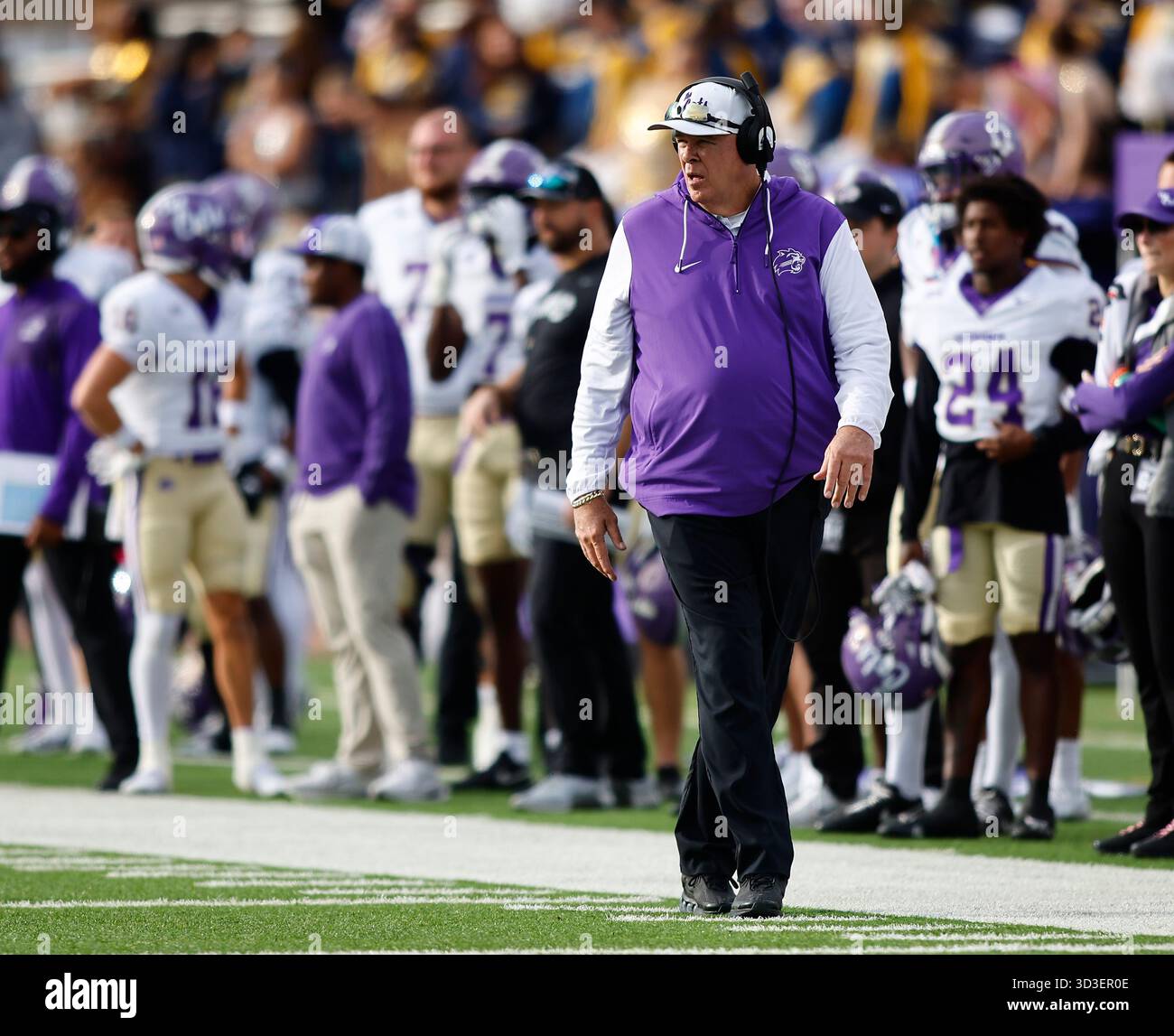 CHATTANOOGA, TN - NOVEMBER 01: Western Carolina Catamounts head coach ...