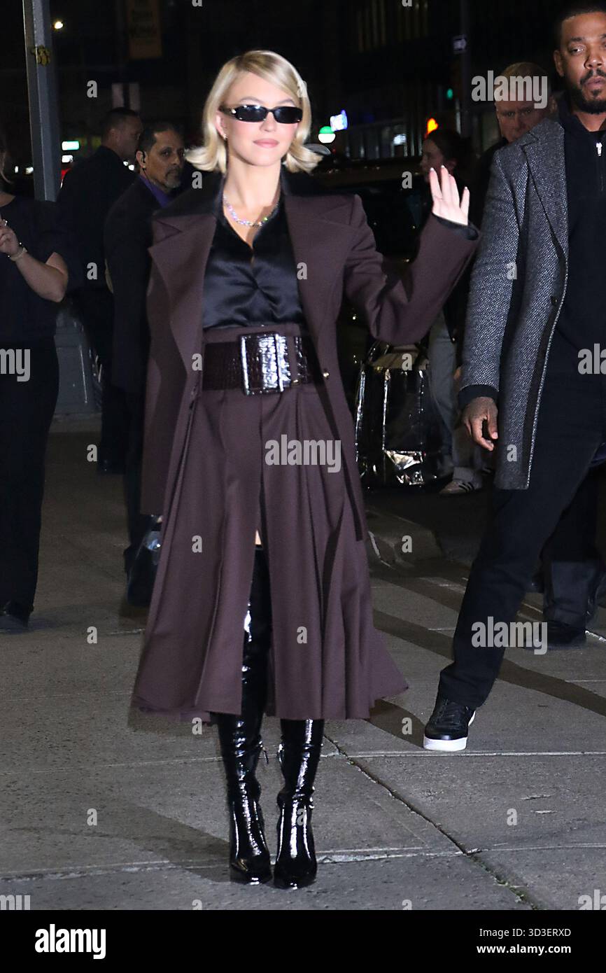 NEW YORK, NY - NOVEMBER 5: Sydney Sweeney at The Late Show with Stephen ...