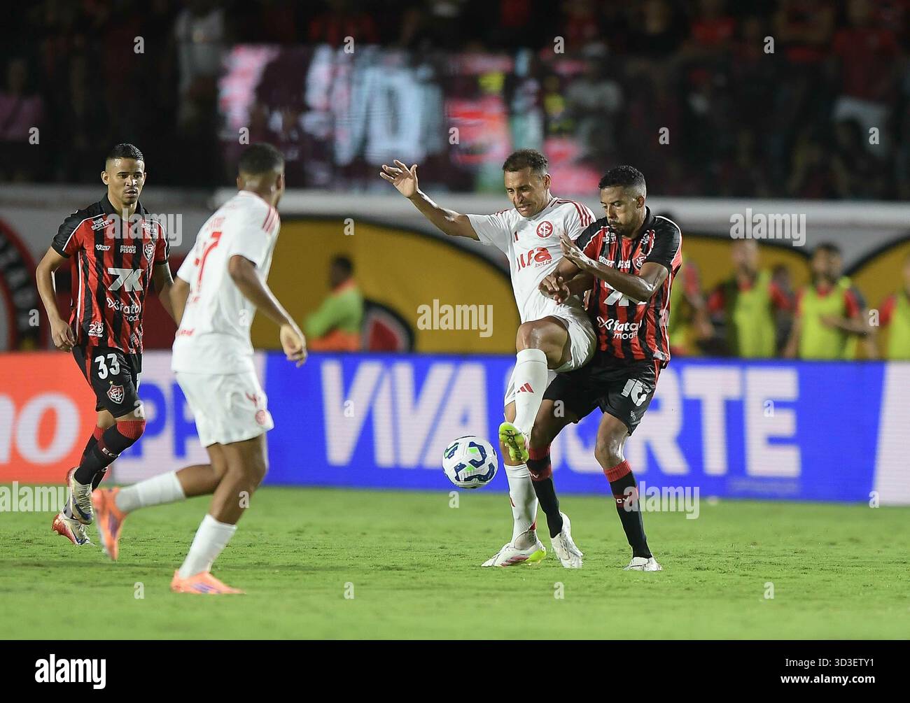 BA - SALVADOR - 05/11/2025 - BRAZILIAN CHAMPIONSHIP A 2025, VITORIA x ...