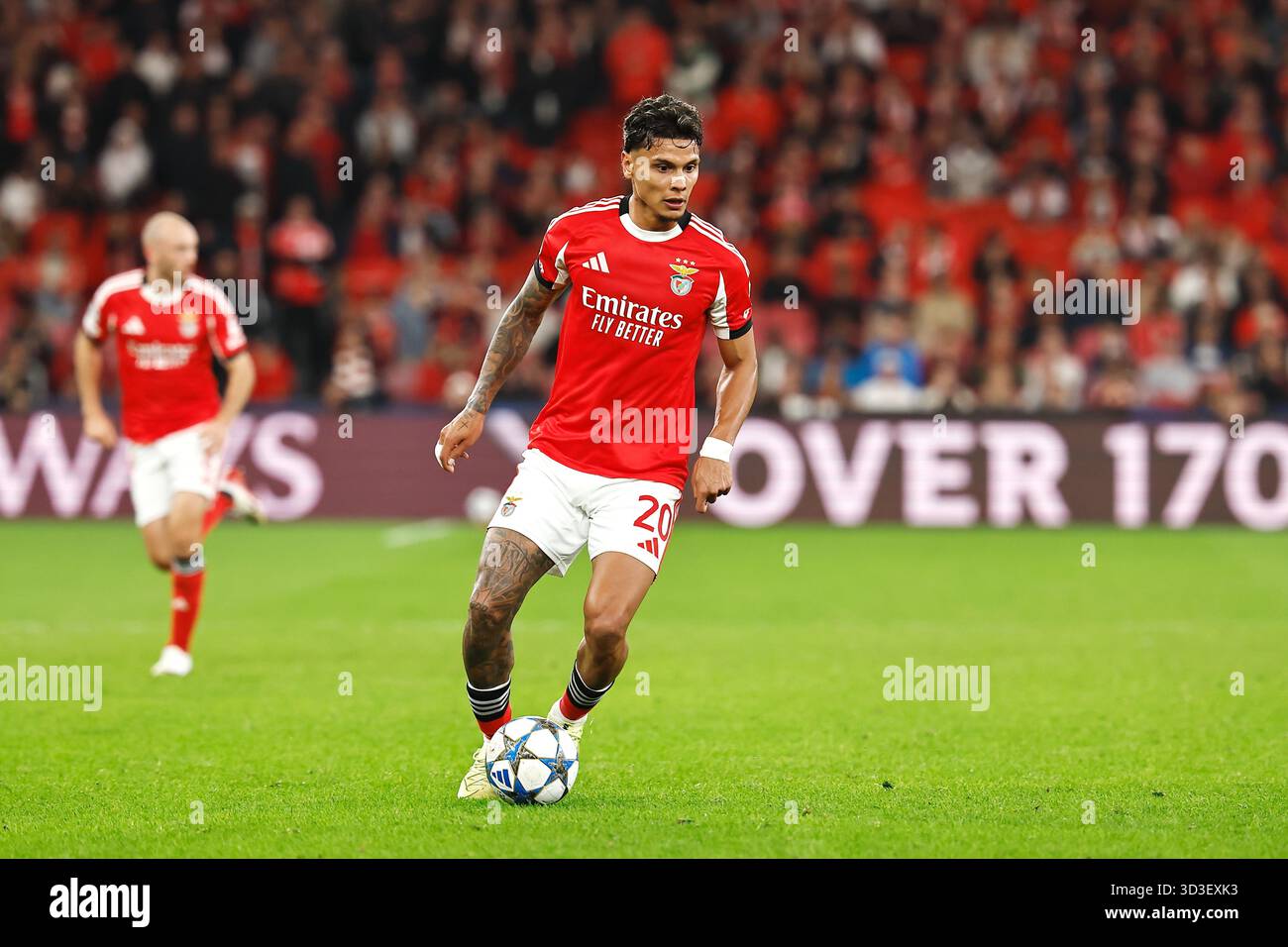 Lisbon, Portugal. 5th Nov, 2025. Richard Rios (Benfica) Football/Soccer ...