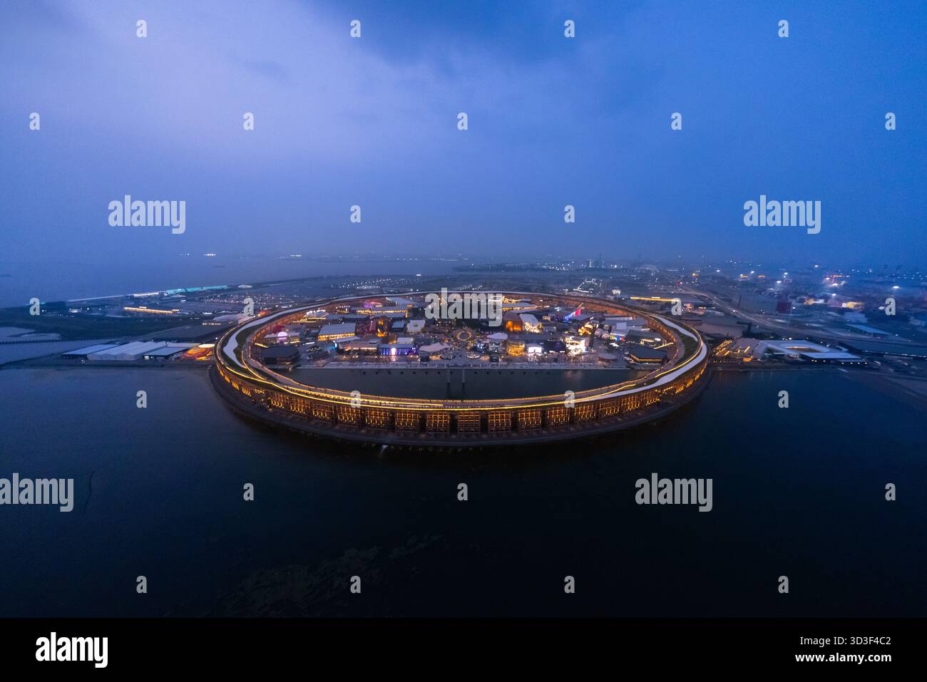 Yumeshima island hi-res stock photography and images - Alamy