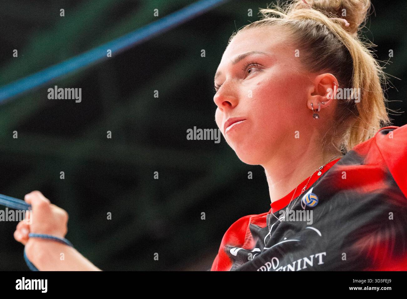 Sarah Fahr (Prosecco Doc A.Carraro Imoco Conegliano) warm up during ...