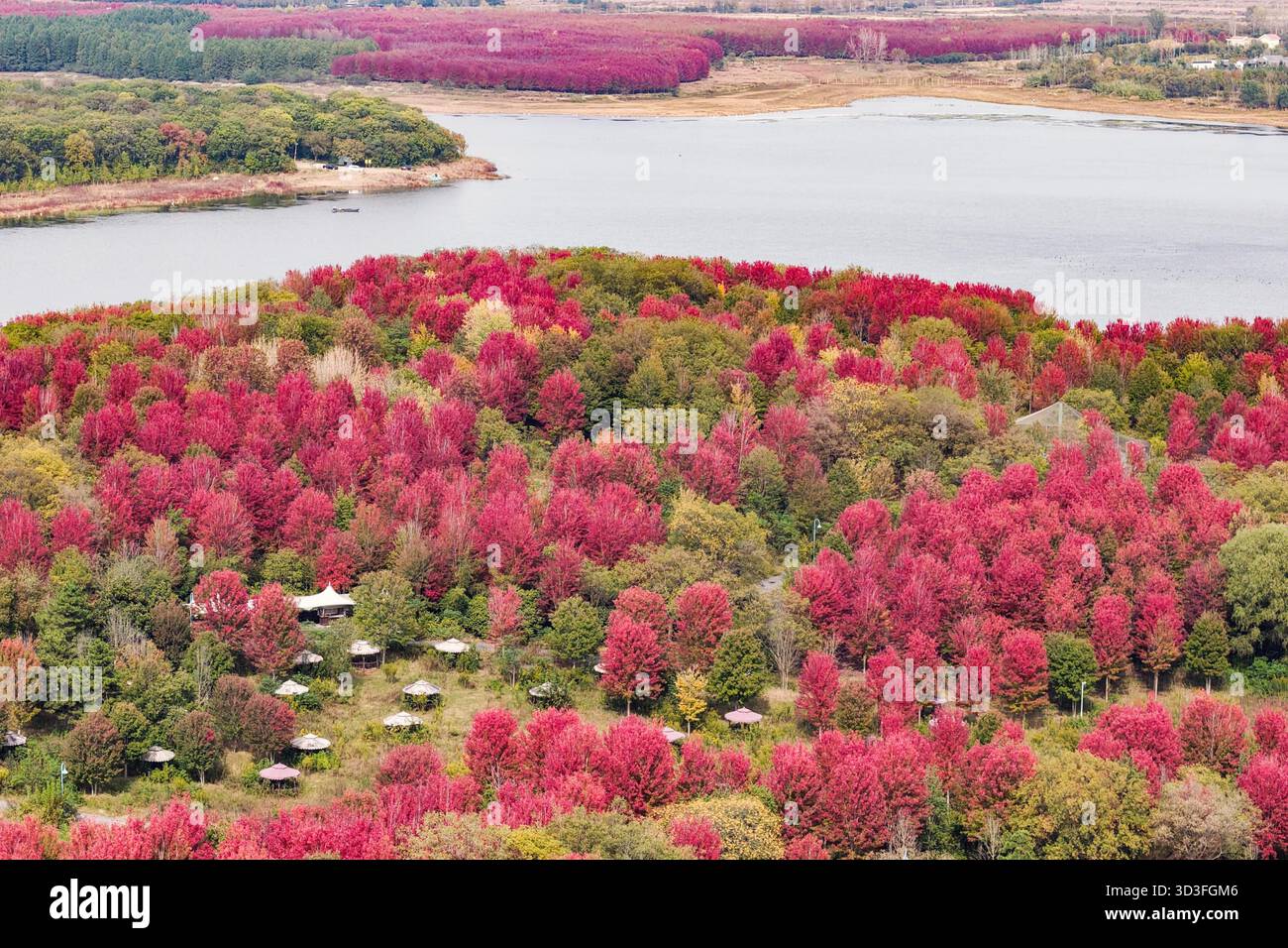 **CHINESE MAINLAND, HONG KONG, MACAU AND TAIWAN OUT** Aerial photo ...