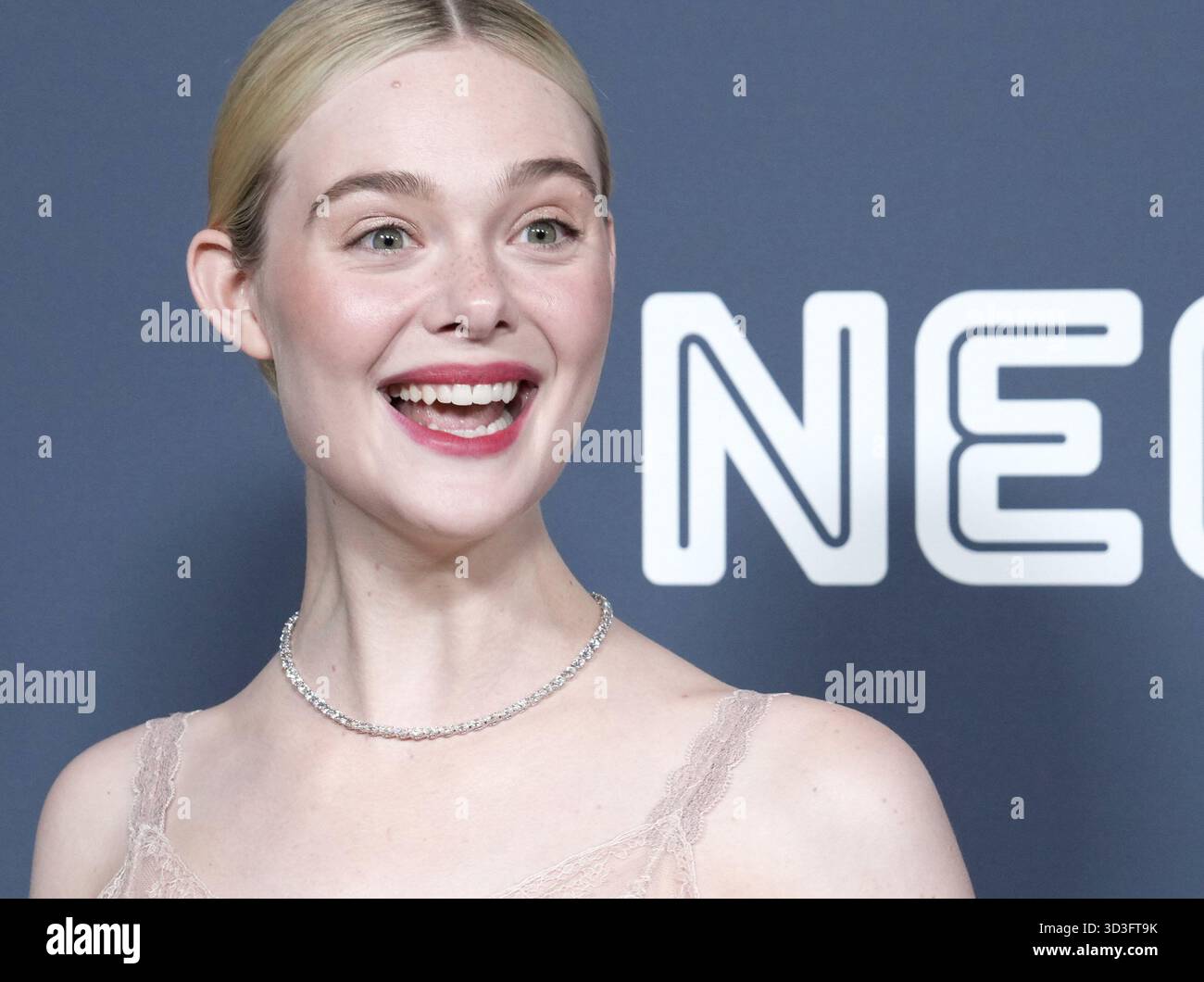 Elle Fanning arrives at the Neon's SENTIMENTAL VALUE Los Angeles ...