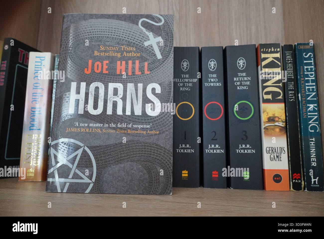 The return of the king book hi-res stock photography and images - Alamy