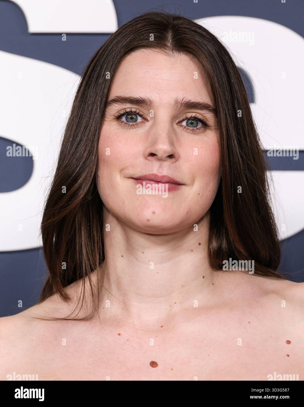 LOS ANGELES, CALIFORNIA, USA - NOVEMBER 05: Norwegian actress Inga ...