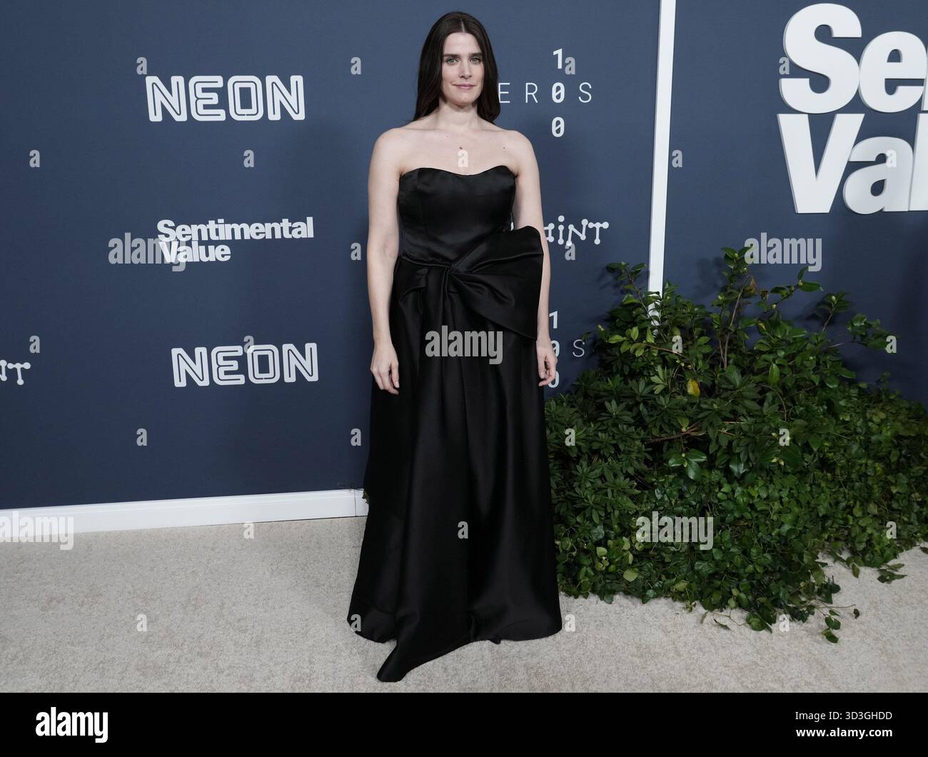 Inga Ibsdotter Lilleaas arrives at the Neon's SENTIMENTAL VALUE Los ...