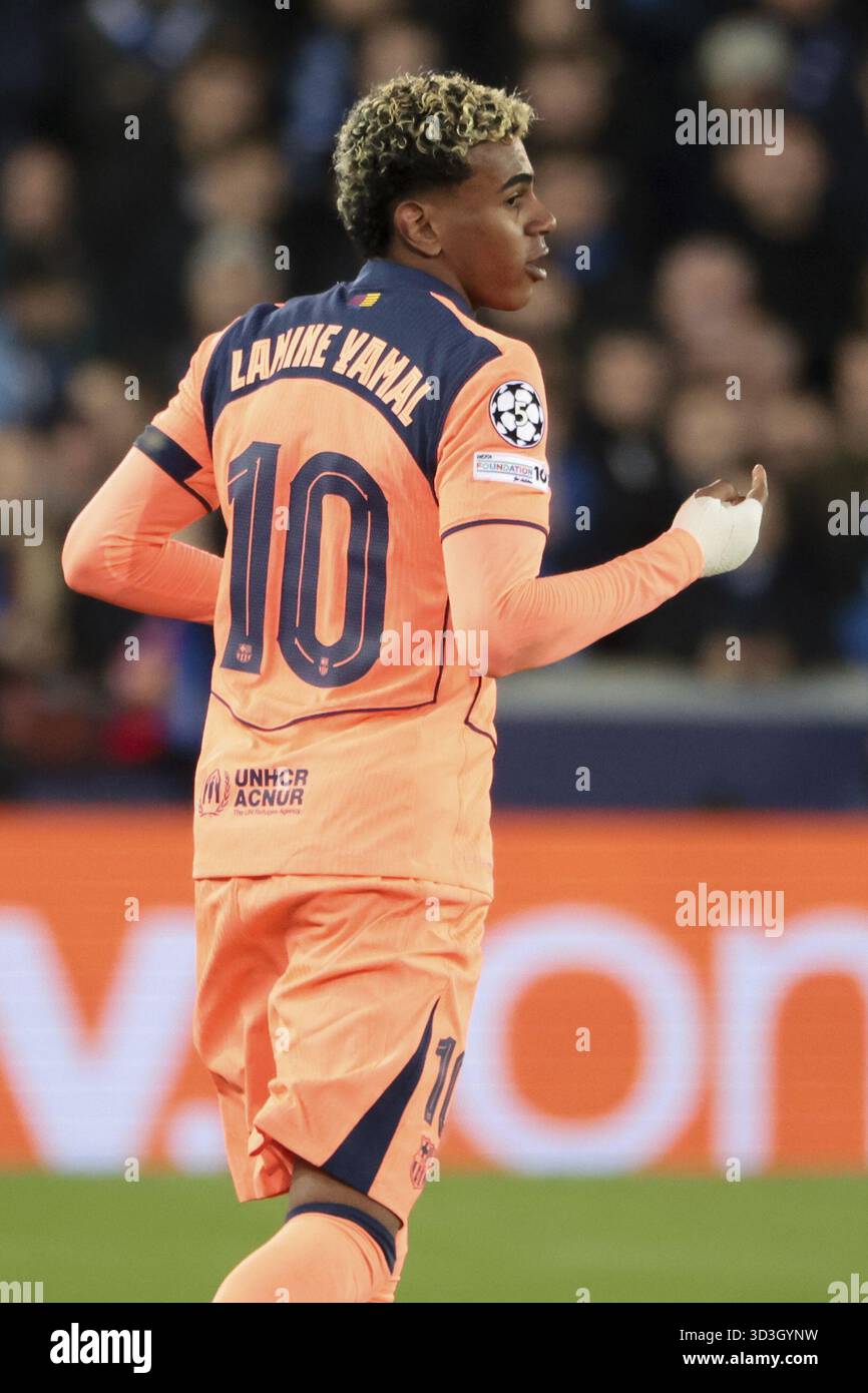 Lamine Yamal of Barcelona during the UEFA Champions League, League ...