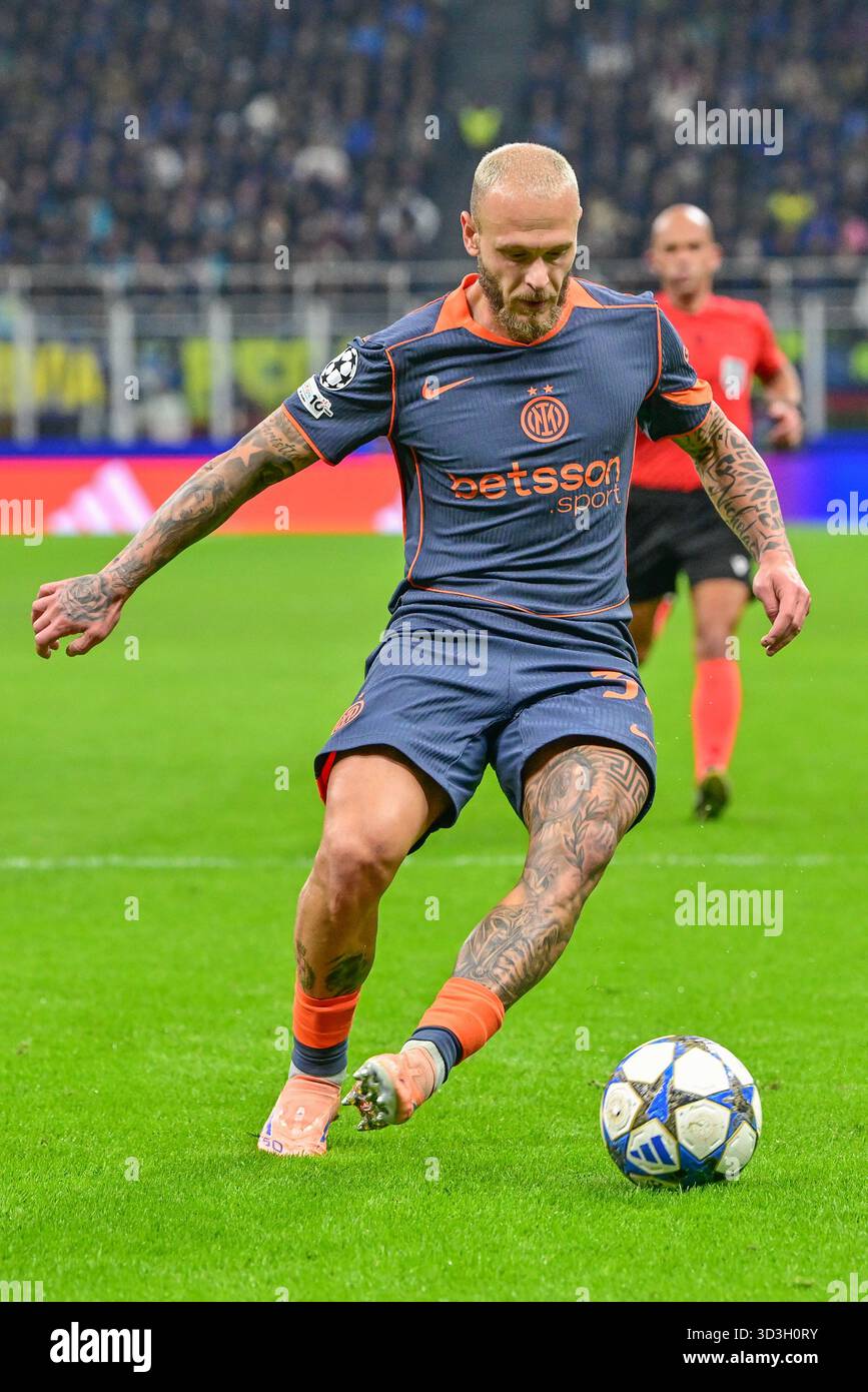 Inter milan v fc kairat almaty hi-res stock photography and images - Alamy