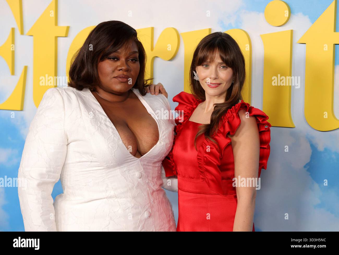 Da'Vine Joy Randolph and Elizabeth Olsen attend the Los Angeles Special ...