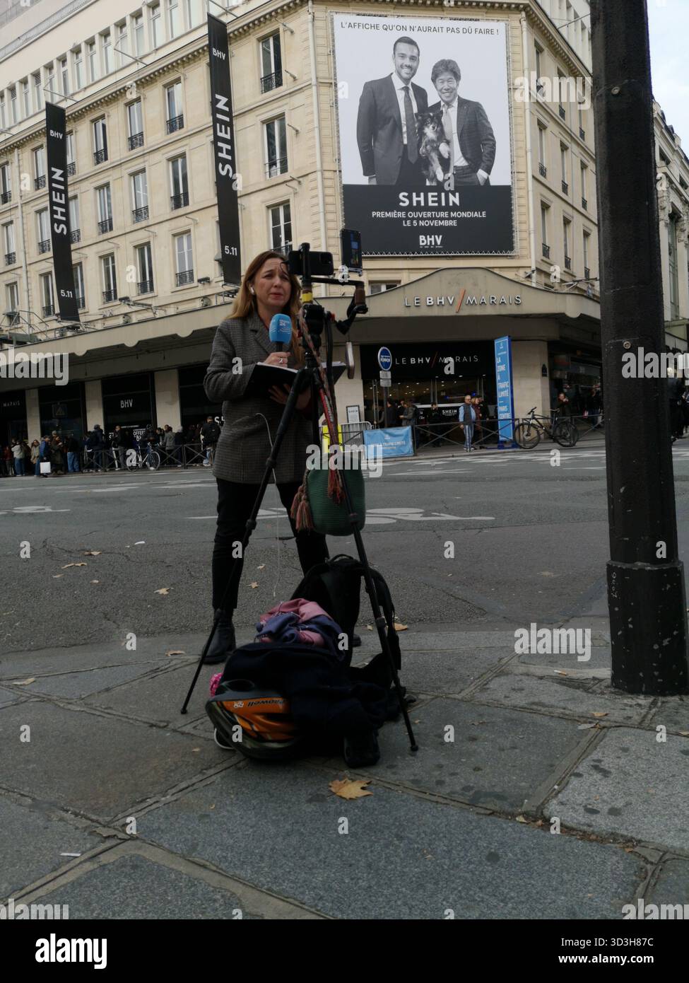 Shein tv hi-res stock photography and images - Alamy