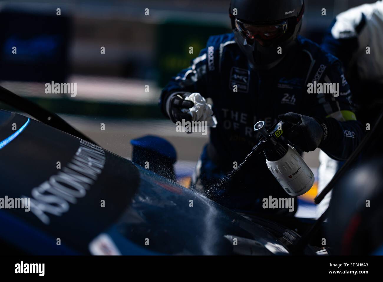 Aston Martin THOR Team mechanic, mecanicien portrait during the 8 Hours ...