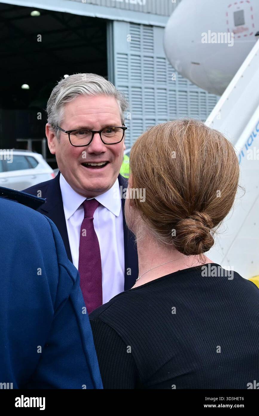 Prime Minister Sir Keir Starmer is greeted as he arrives at the Julio Cezar Ribeiro ...