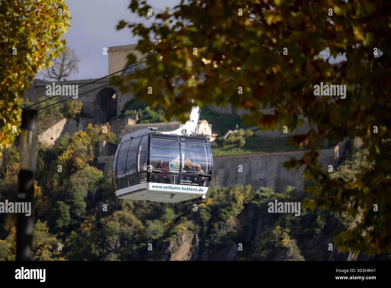 Cable car ehrenbreitstein fortress hi-res stock photography and images ...