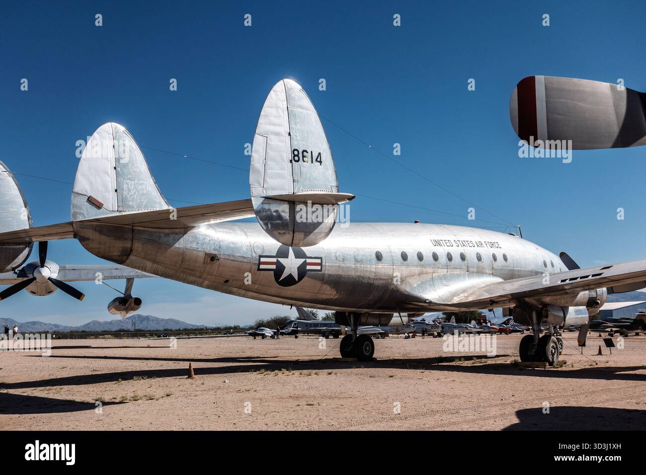 Pima Air & Space Museum in Tucson, Arizona houses almost 400 aircraft ...