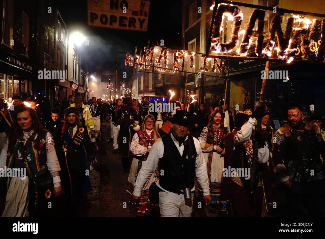 Bonfire night in Lewes In Lewes, six of originally seven local Bonfire ...