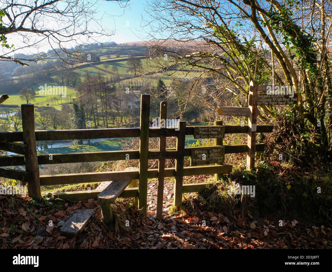 Stile hi-res stock photography and images - Alamy