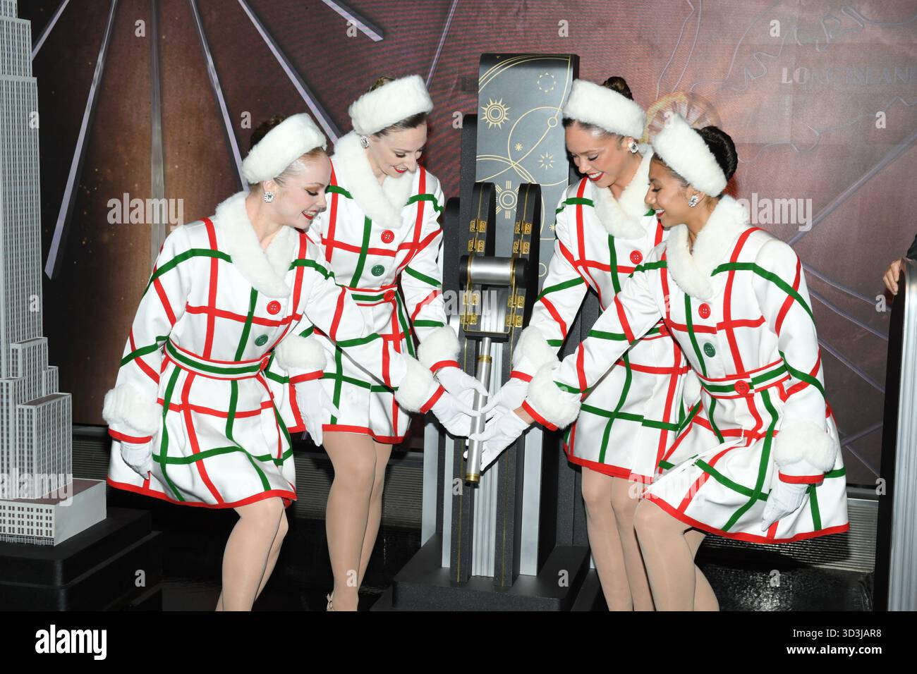 The Radio City Rockettes visit the Empire State Building in celebration ...