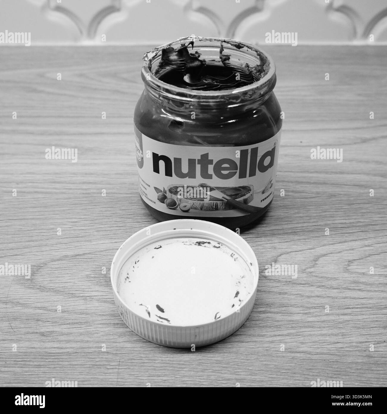 Food background texture chocolate Black and White Stock Photos & Images ...