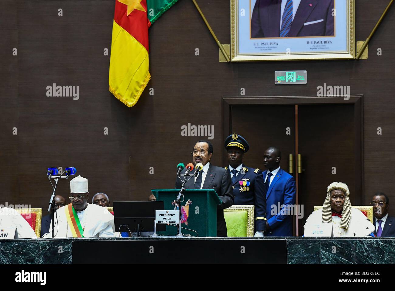 Yaounde, Cameroon. 6th Nov, 2025. Cameroonian President Paul Biya (C ...
