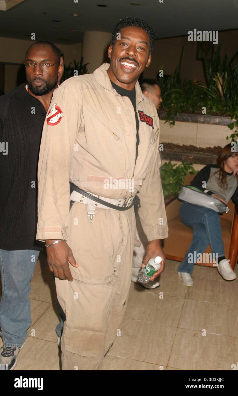 Ernie Hudson attends the Chiller Theatre Expo at the Sheraton ...