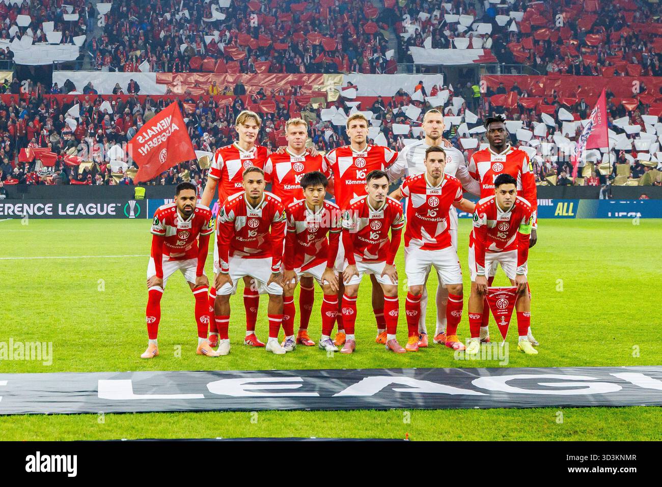 Team photo of the 1. FSV FSV Mainz 05 in the UEFA Conference League ...