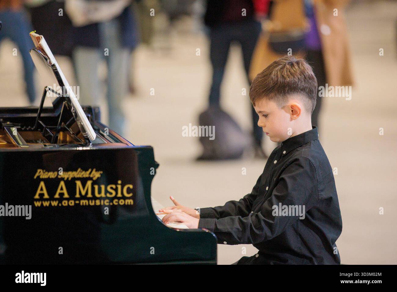 Jacob Purdy winner of the under 16 Grand Pianist Final at Grand Central ...