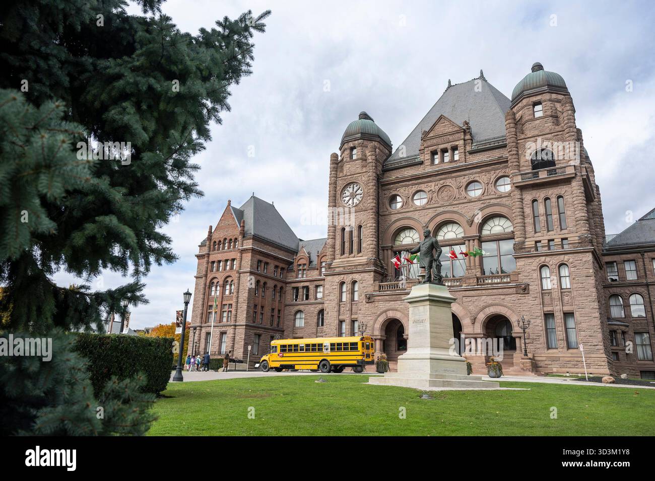 Queen‚Äôs Park, in Toronto, Nov. 6, 2025. THE CANADIAN PRESS/Eduardo ...