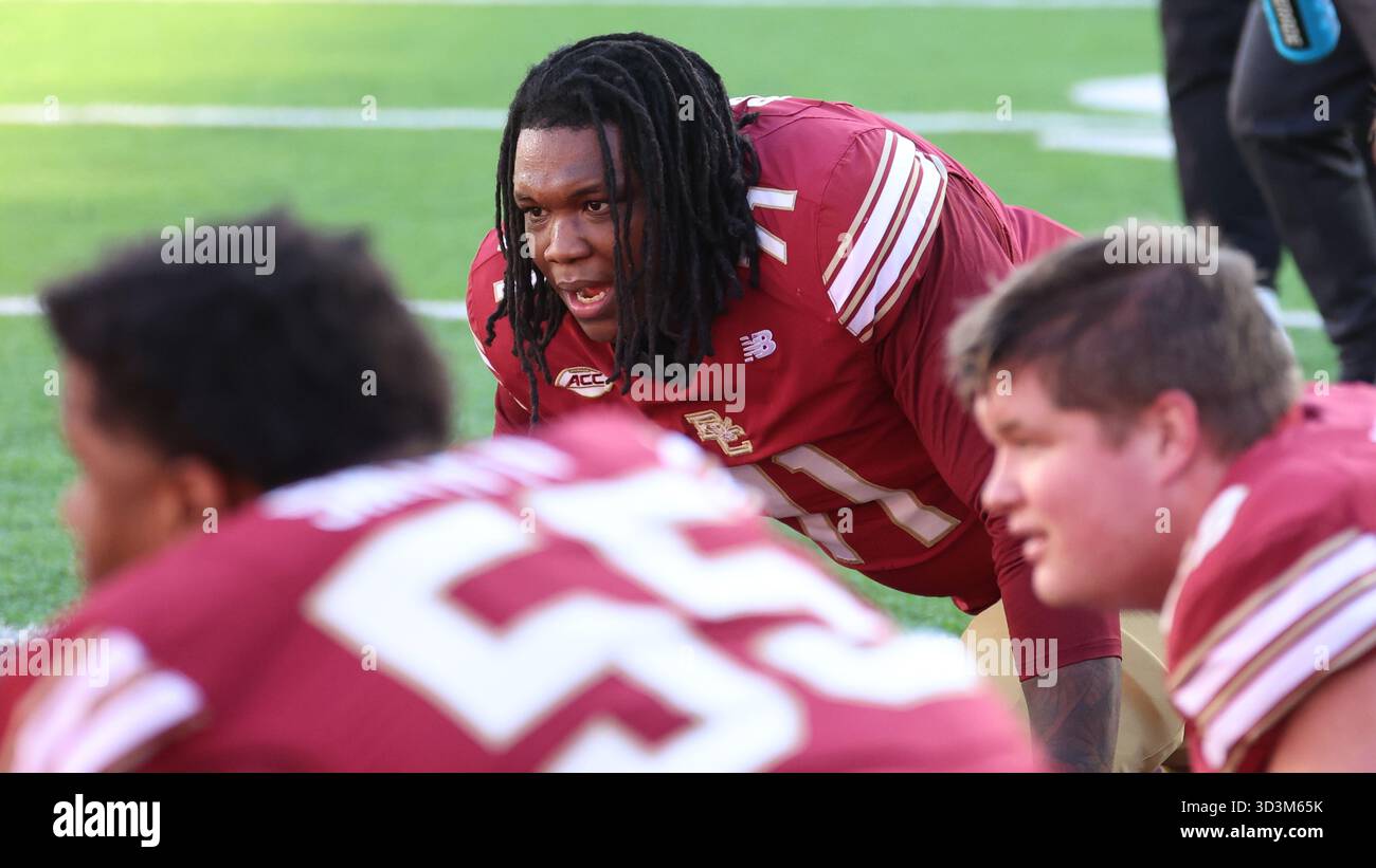 Boston College offensive lineman Jude Bowry (71) on the field before an ...