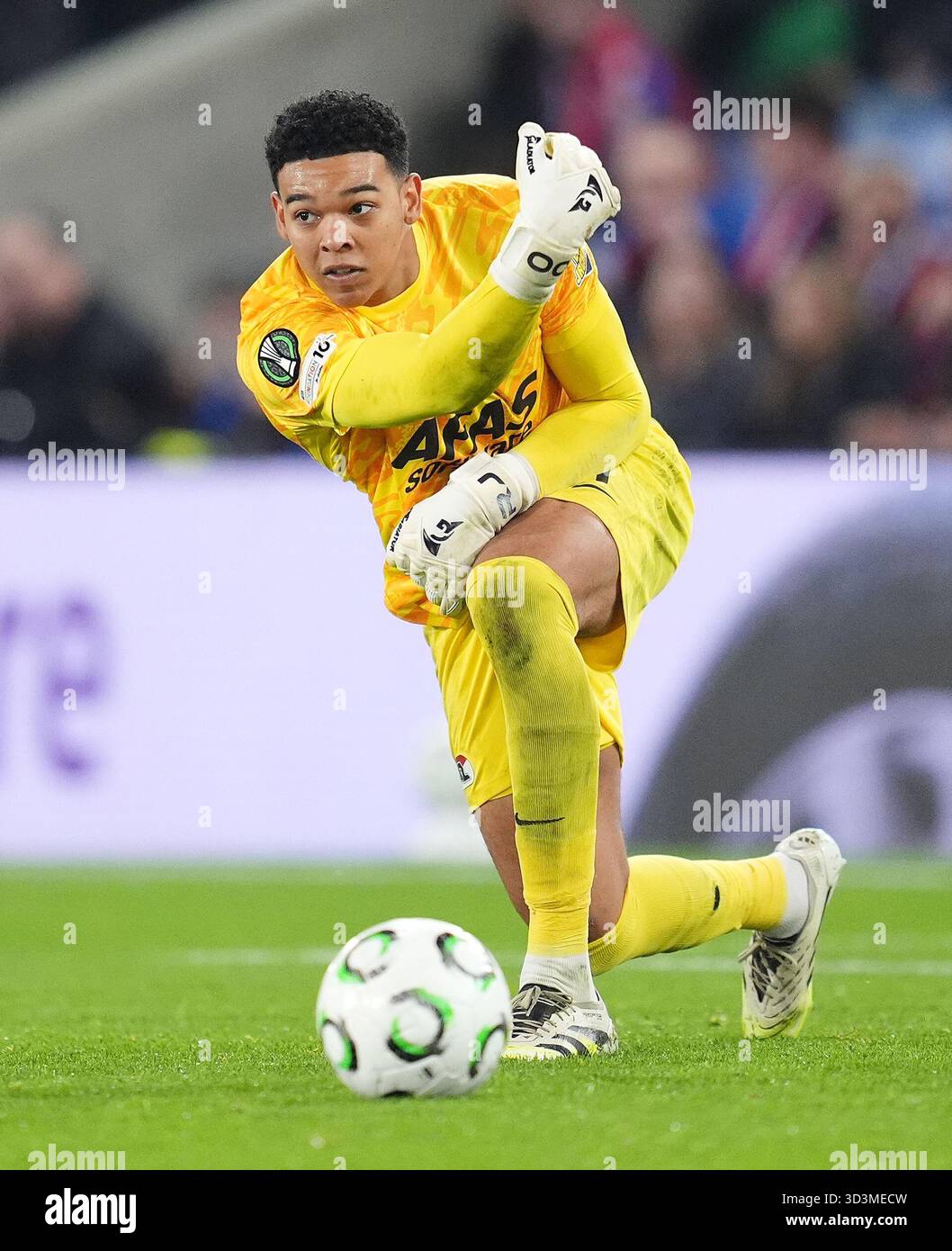 AZ Alkmaar goalkeeper Rome-Jayden Owusu-Oduro during the UEFA ...