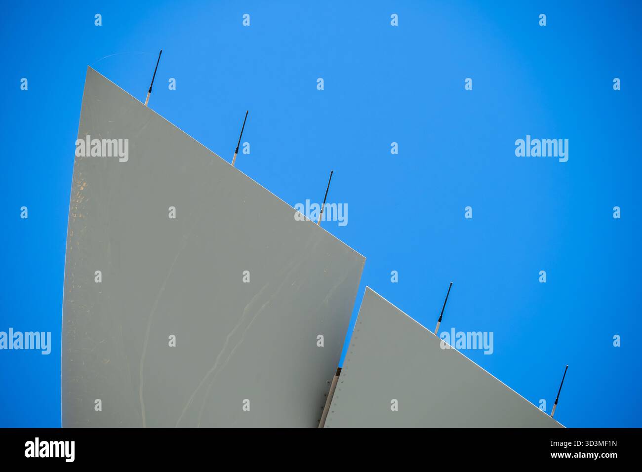 Static discharge wicks hi-res stock photography and images - Alamy