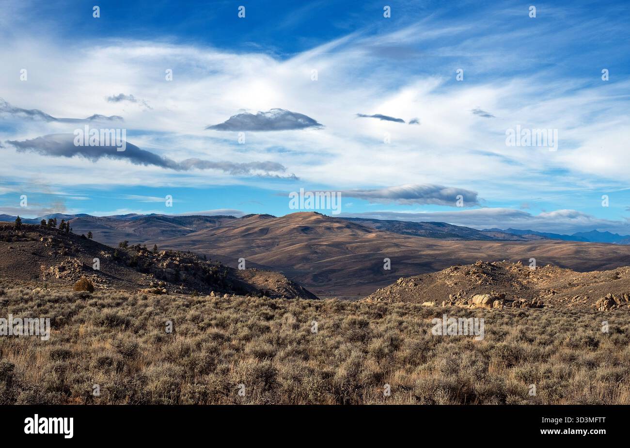November 06, 2025: Unusually warm November temperatures bring deep blue ...