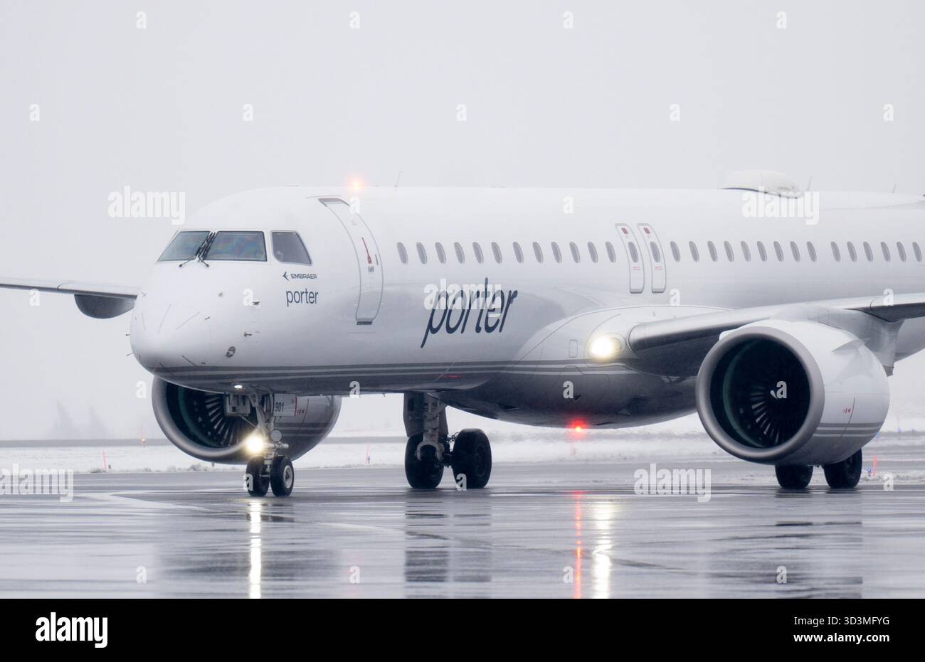A Porter plane taxi's at the airport in Ottawa, Sunday, Mar 30, 2025 ...