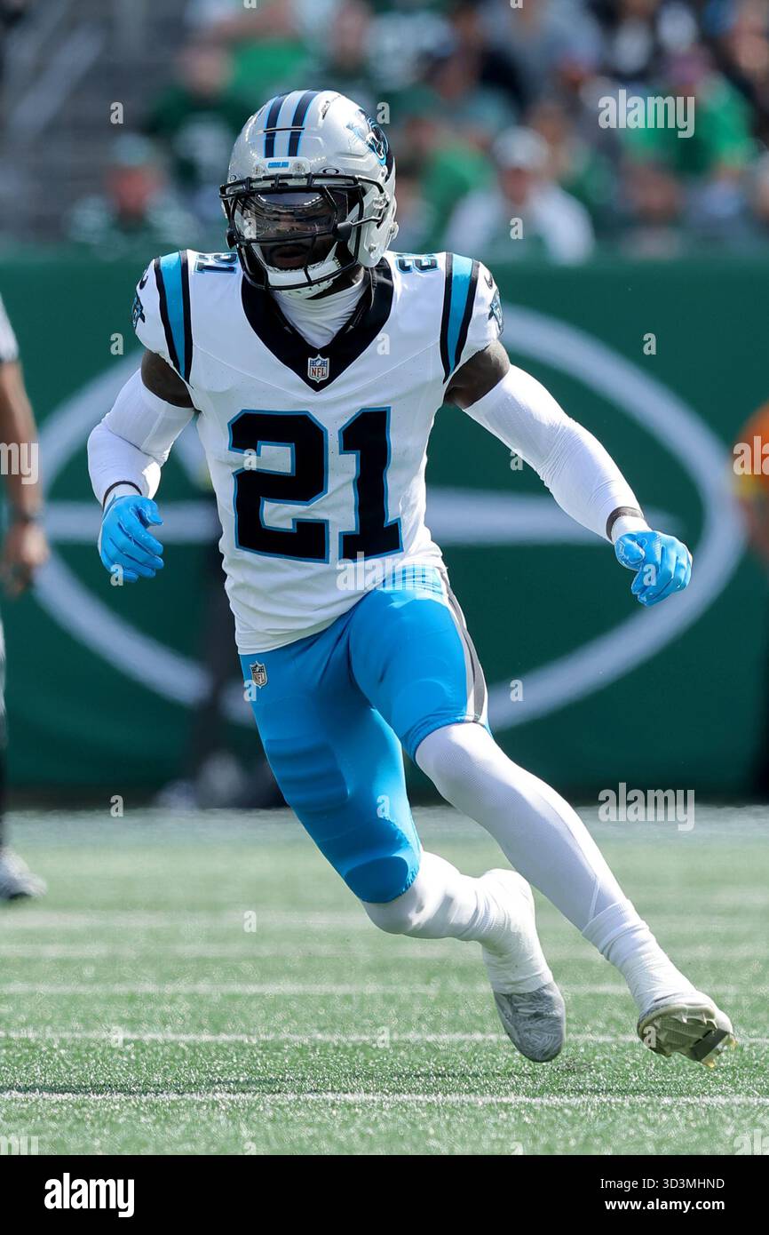 Carolina Panthers safety Nick Scott (21) in action against the New York ...