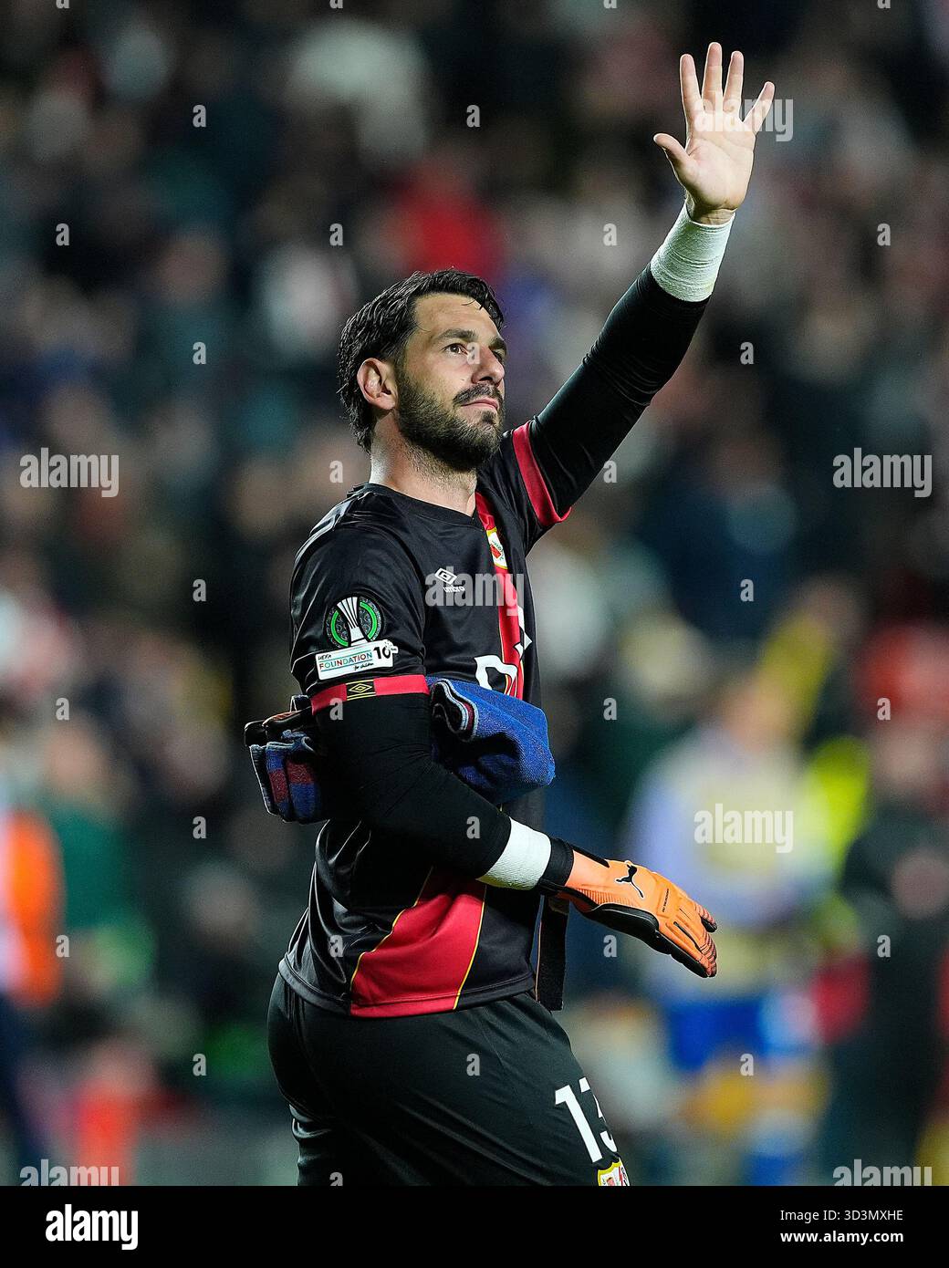 Rayo Vallecano's Augusto Batalla celebrates the victory in UEFA Europa ...