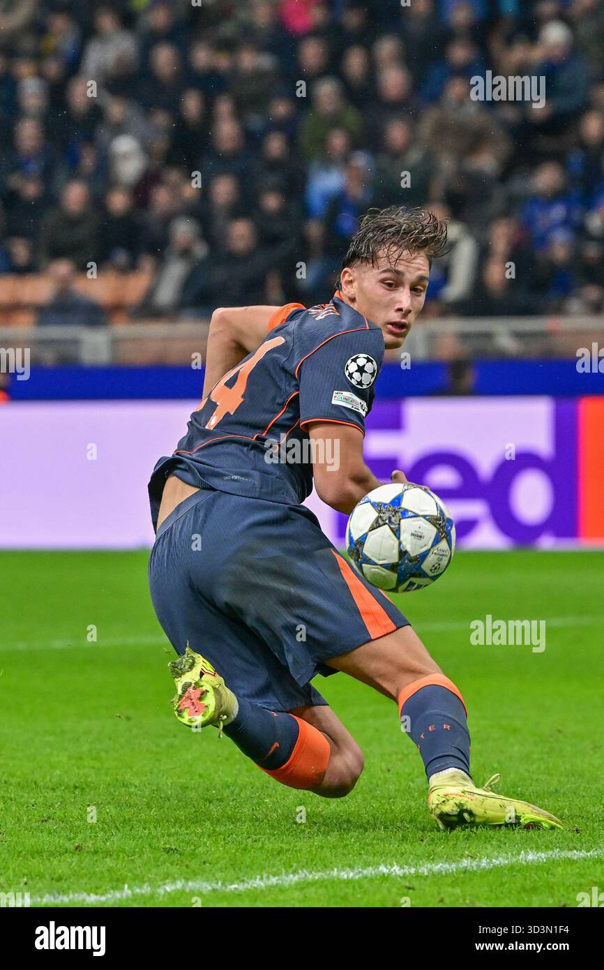 Pio Esposito of Inter in action during the UEFA Champions League match ...