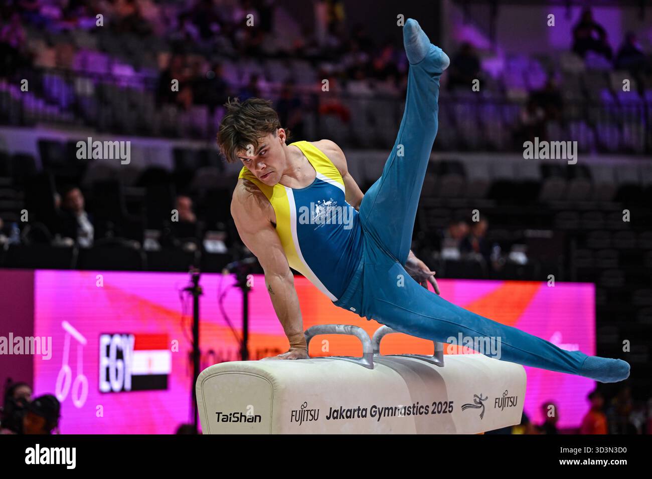 October 22, 2025, Jakarta, Indonesia: JESSE MOORE competes on the ...