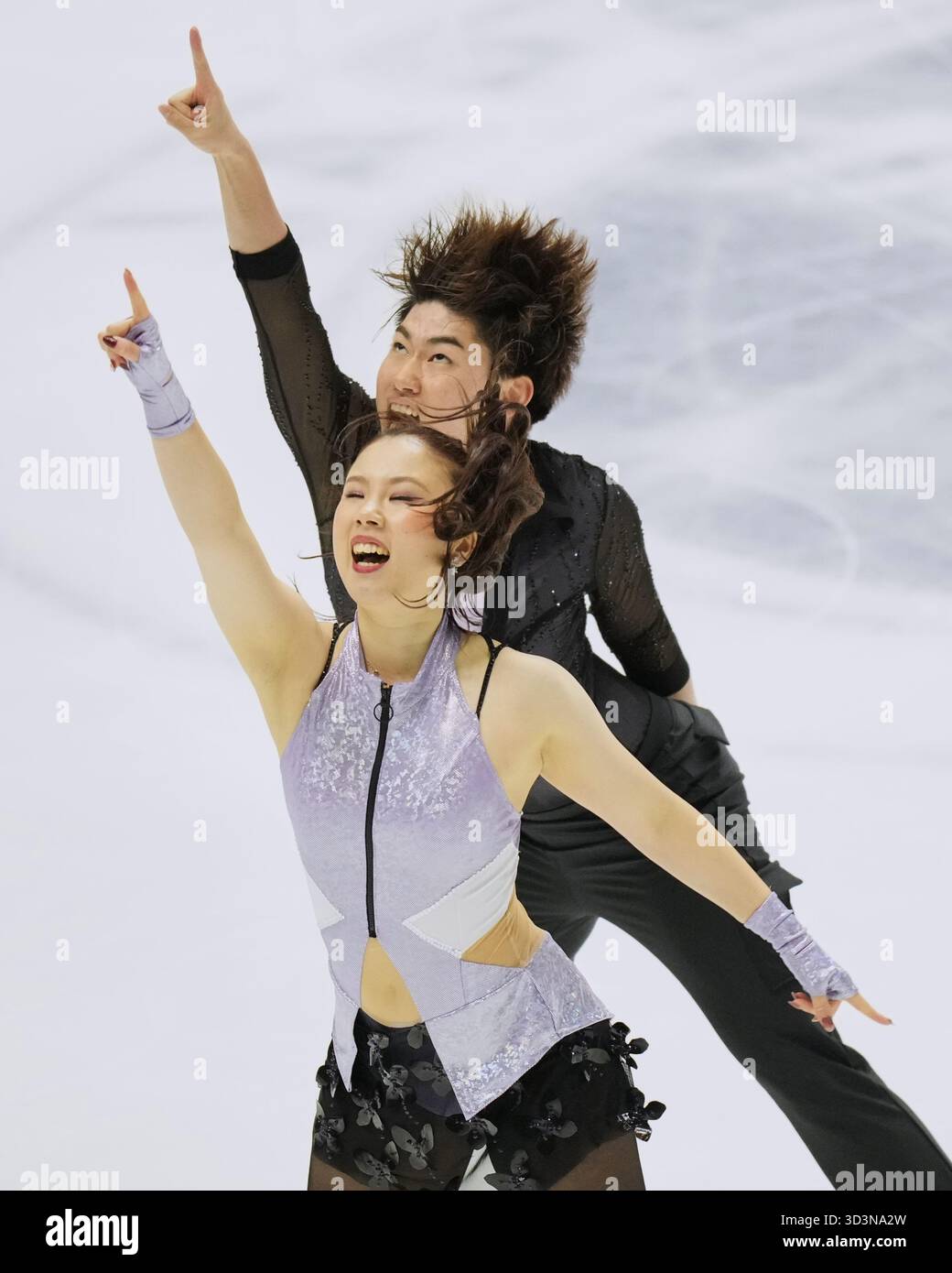 Utana Yoshida and Masaya Morita of Japan, perform during the ice dance ...