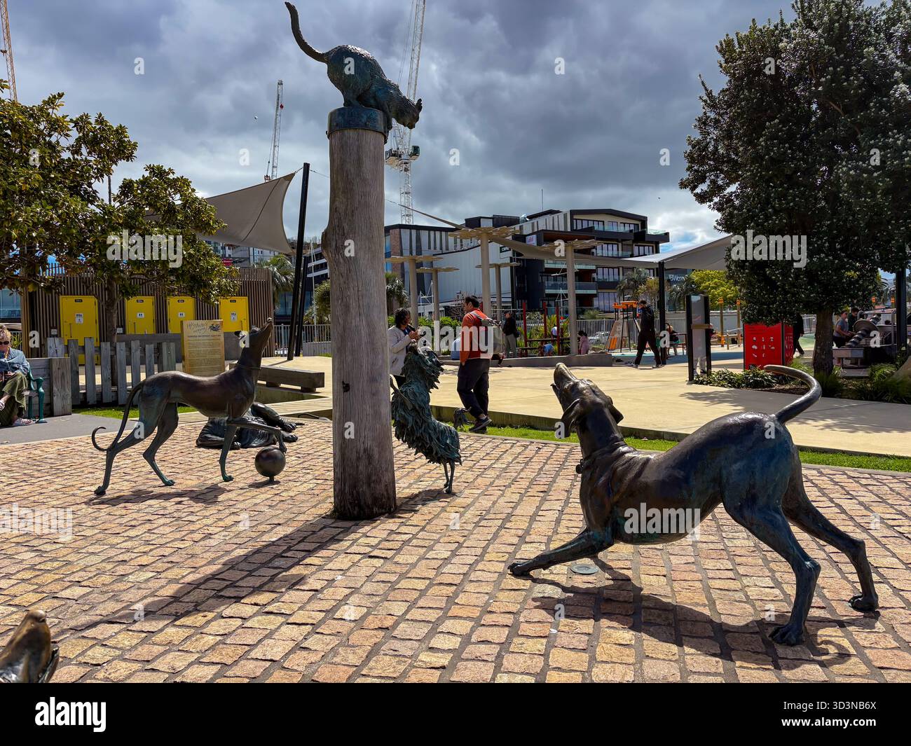 Hairy Maclary and Friends Sculpture in Tauranga, New Zealand. Bronze ...