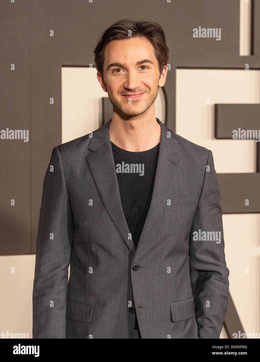 Daniel Pearle attends Netflix's 'The Beast in Me' premiere event at The ...