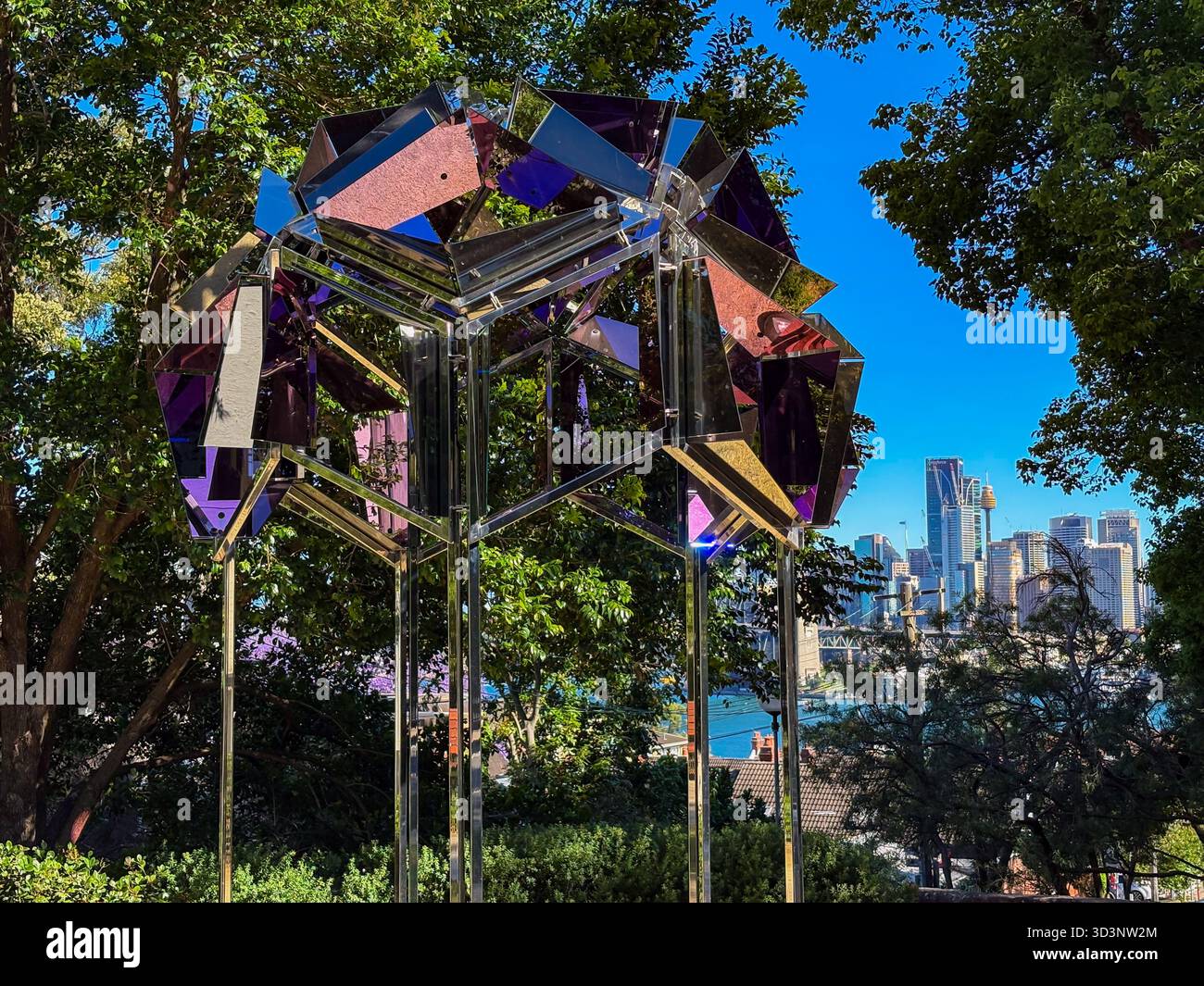 Rotunda for reflective encounter hi-res stock photography and images ...