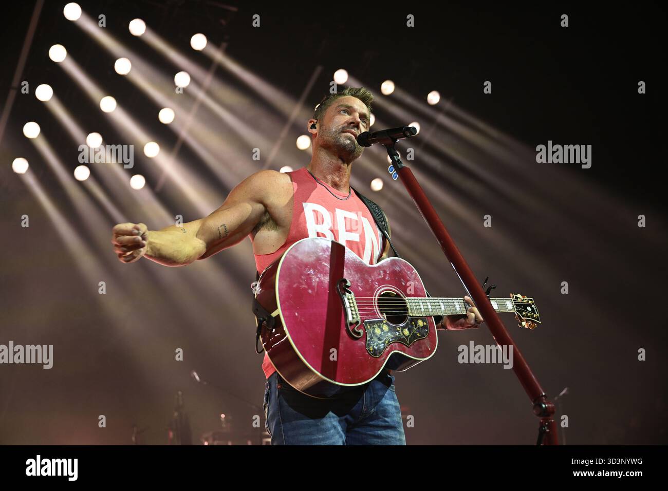 LONDON, ENGLAND - NOVEMBER 06: Brett Young performing at Eventim Apollo ...
