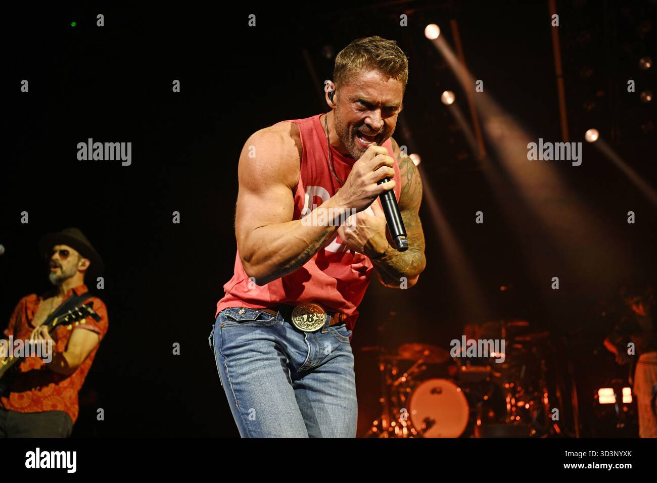 LONDON, ENGLAND - NOVEMBER 06: Brett Young performing at Eventim Apollo ...